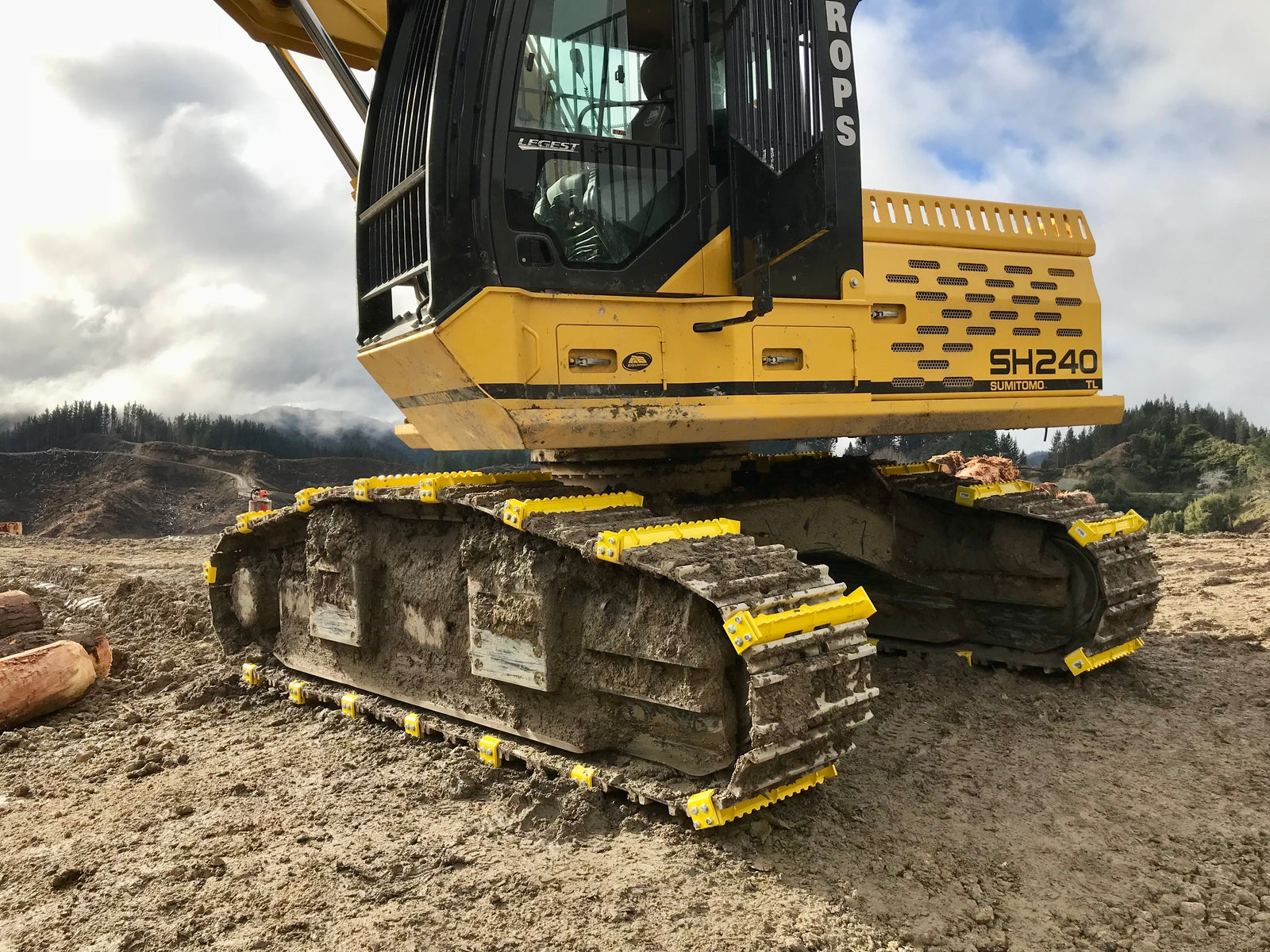 TrackGrip - MightyGrip - Heavy - 24 inch – Grizzly Rubber Tracks